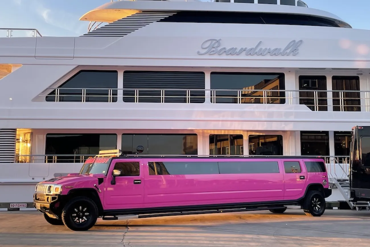 Hummer Daddy | Houston Limusinas / Party Buses